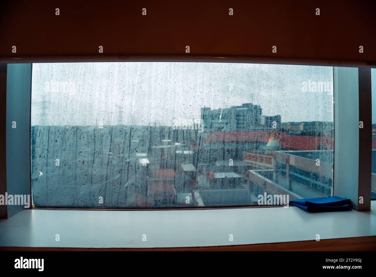 Rainwater stains hi-res stock photography and images - Alamy