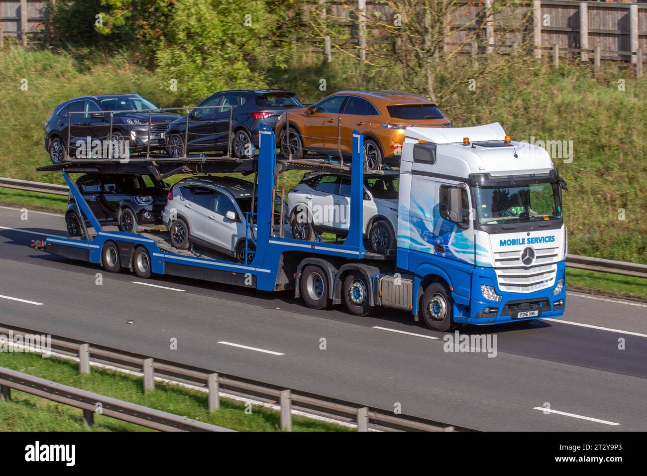 Multi car transporters carrier hi-res stock photography and images - Alamy