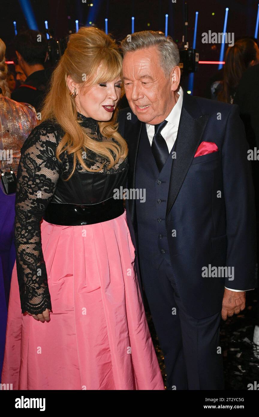 Roland kaiser maite kelly hi-res stock photography and images - Alamy