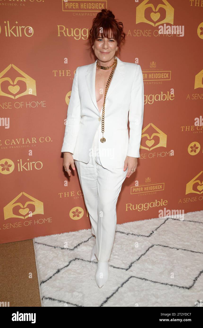 Michelle pesce hi-res stock photography and images - Alamy