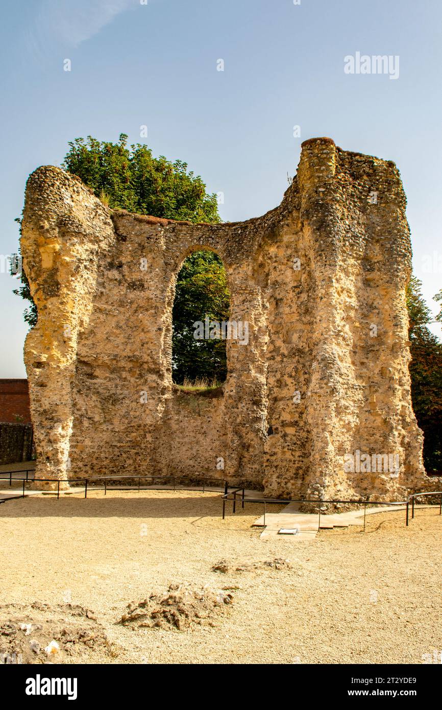 Ruins of Reading Abbey, Reading, Berkshire, England Stock Photo - Alamy