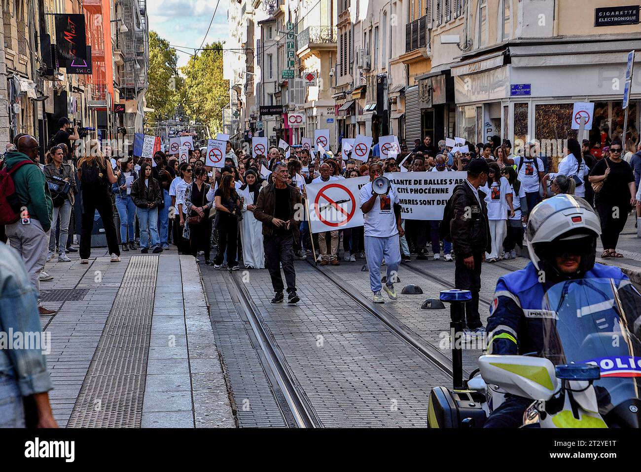 Marseille, France. 21st Oct, 2023. Protesters march in the streets of ...