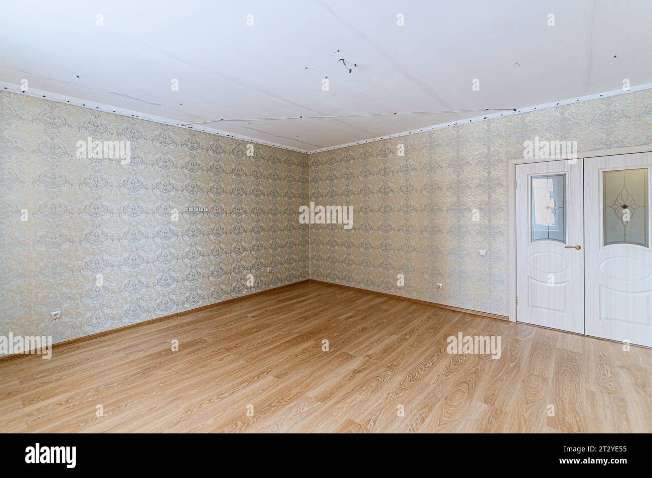 interior apartment empty room renovated Stock Photo - Alamy