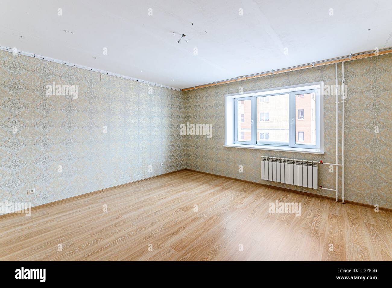 interior apartment empty room renovated Stock Photo - Alamy