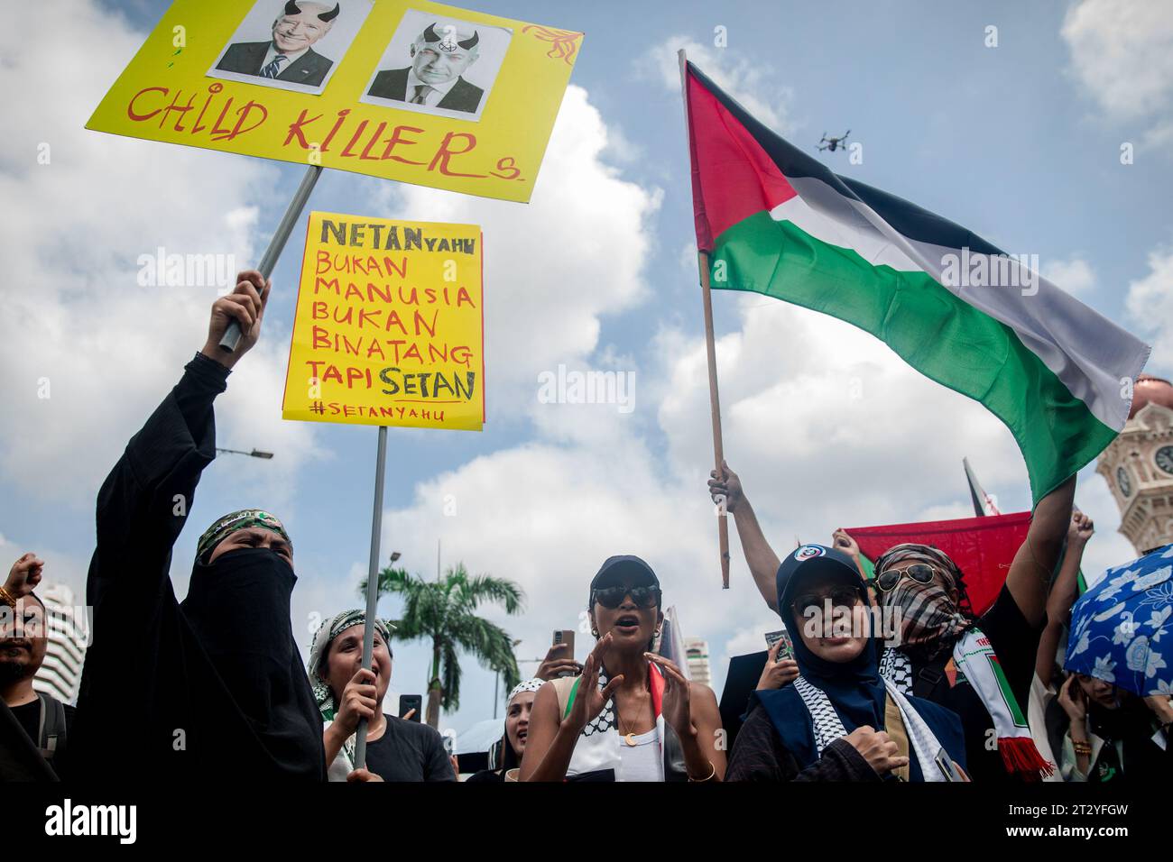 Wilayah Persekutuan, Malaysia. 22nd Oct, 2023. A group of participants ...