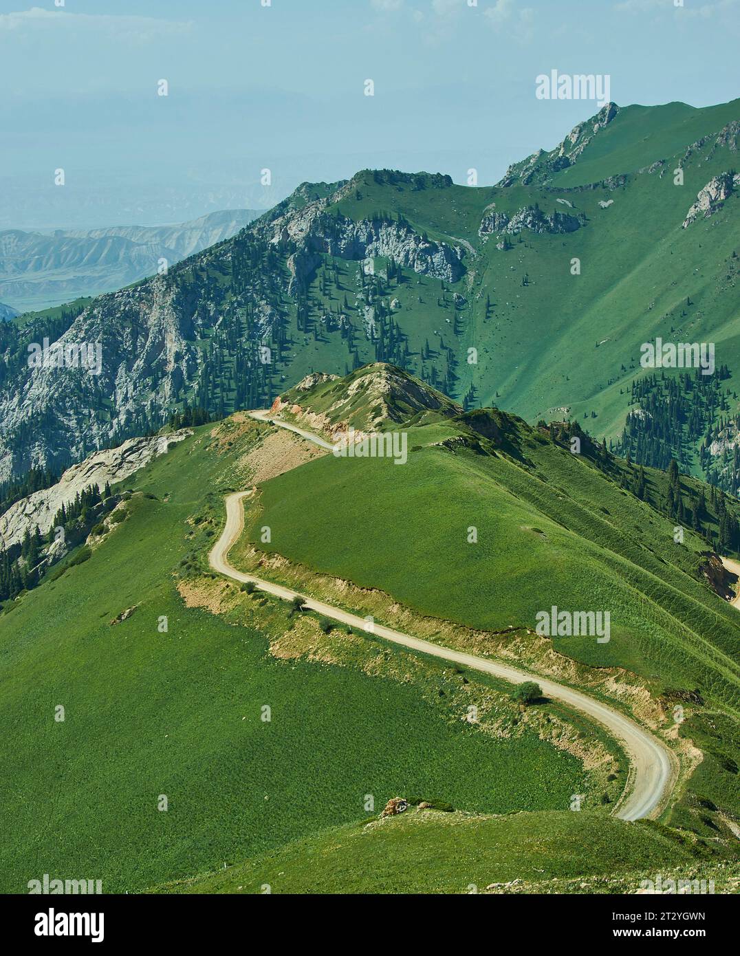 Moldo ashuu pass hi-res stock photography and images - Alamy
