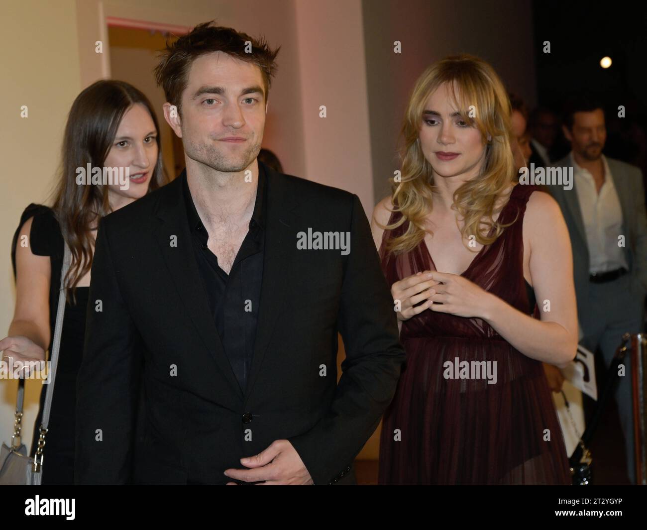 Hollywood, California, USA. 21st Oct, 2023. Robert Pattinson and Suki ...