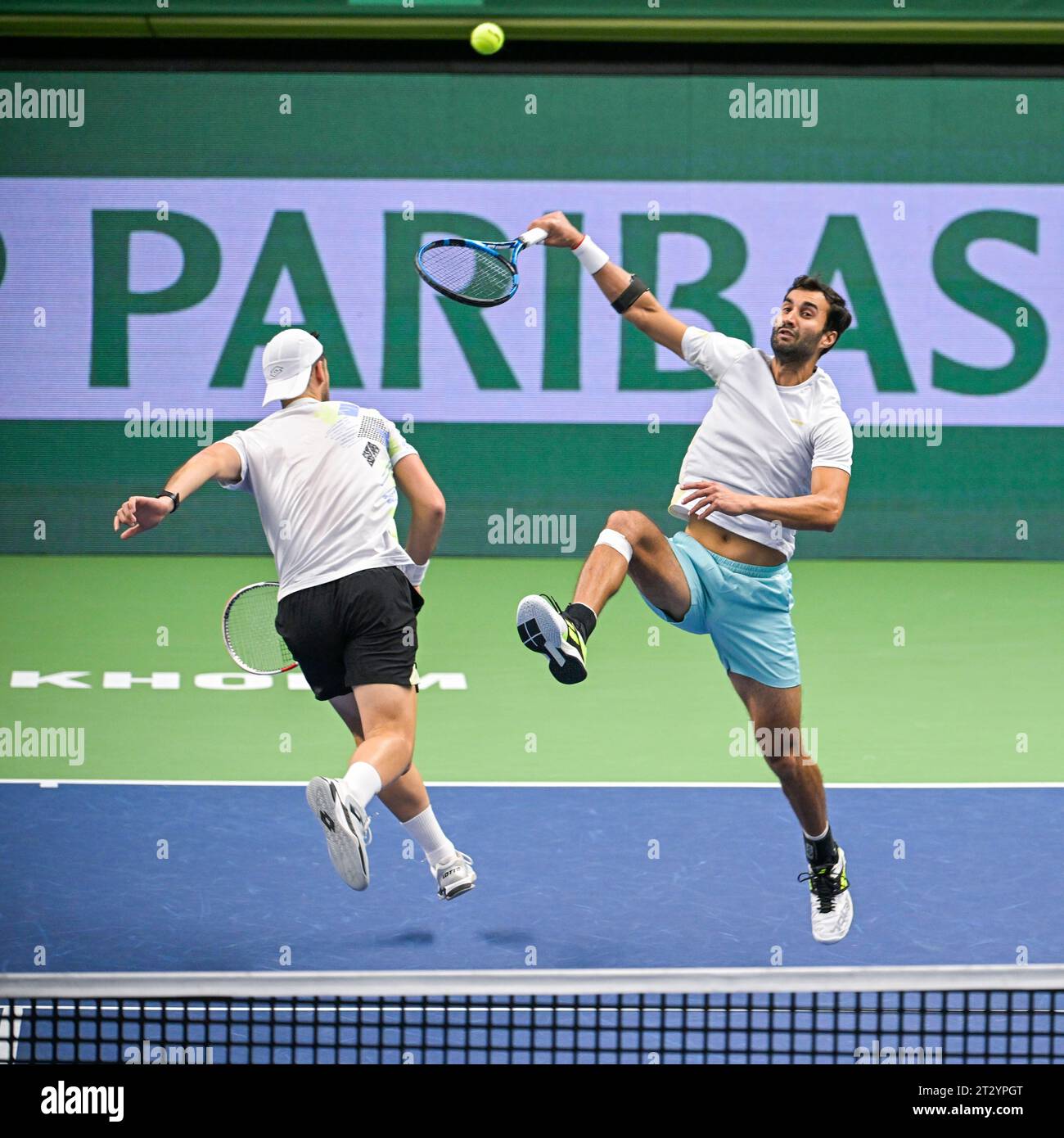 Yuki Bhambri (right), India, and Julian Cash, Great Britain in the men ...