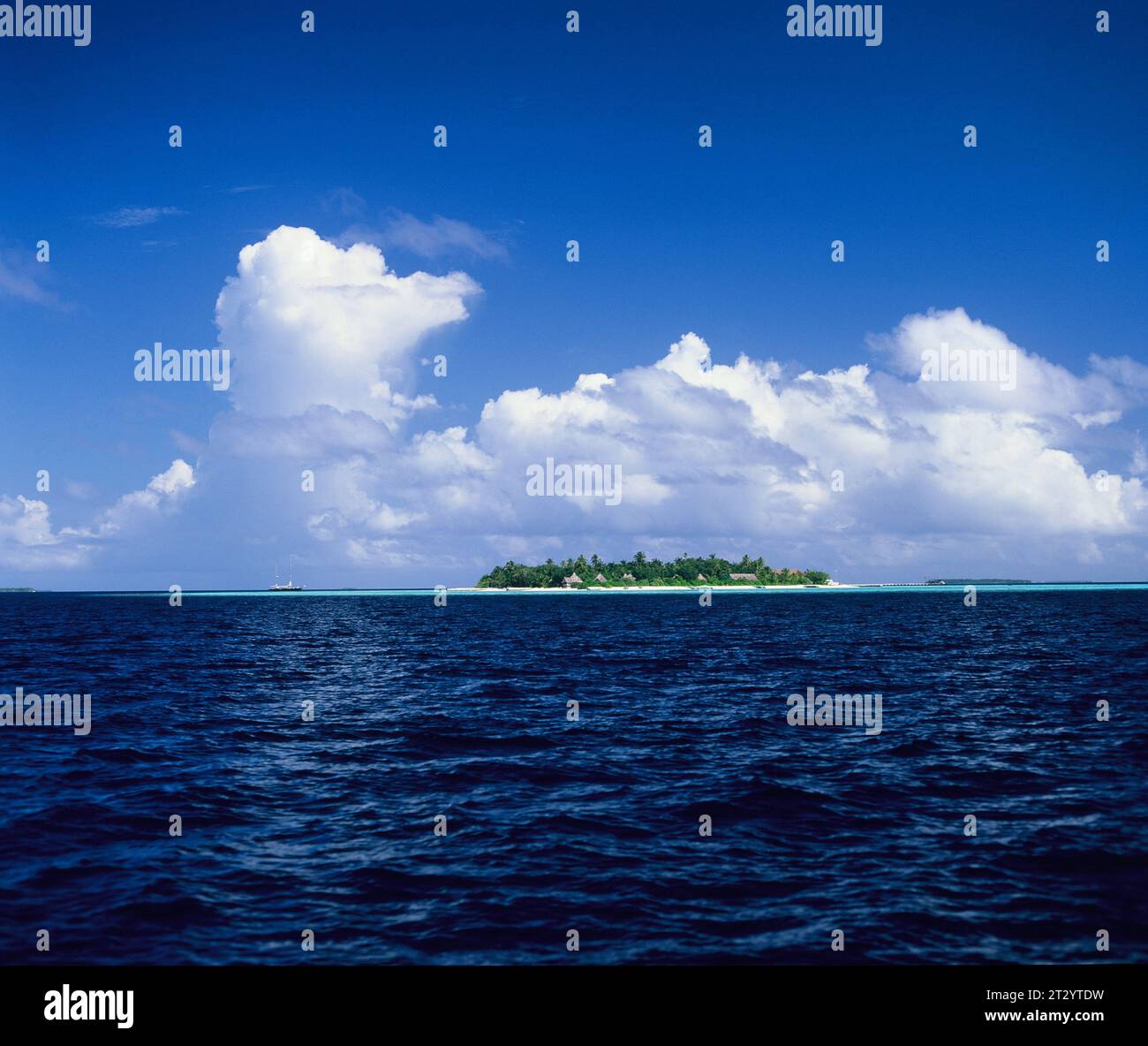 Maldives. Bandos Island. Offshore view from the sea Stock Photo - Alamy