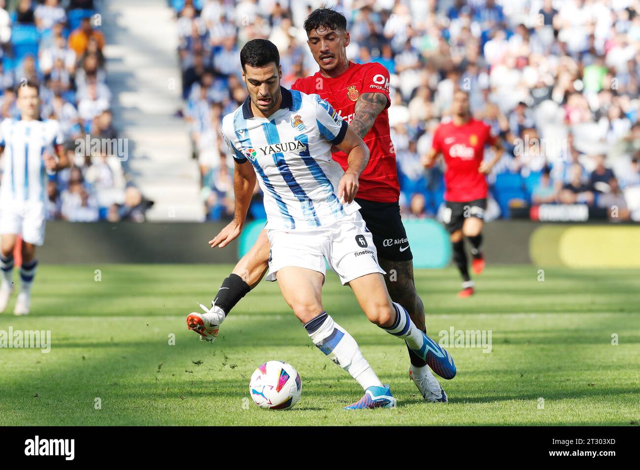 San Sebastian, Spain. 21st Oct, 2023. (L-R) Mikel Merino (Sociedad ...