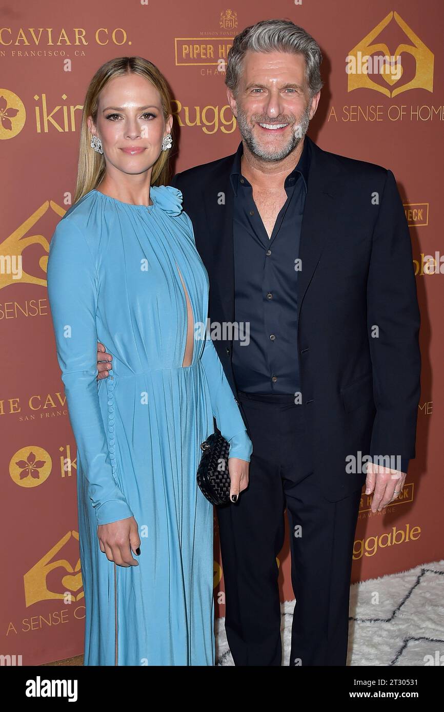 Gary Gilbert mit Ehefrau Charlotte Gilbert bei der A Sense of Home Gala ...