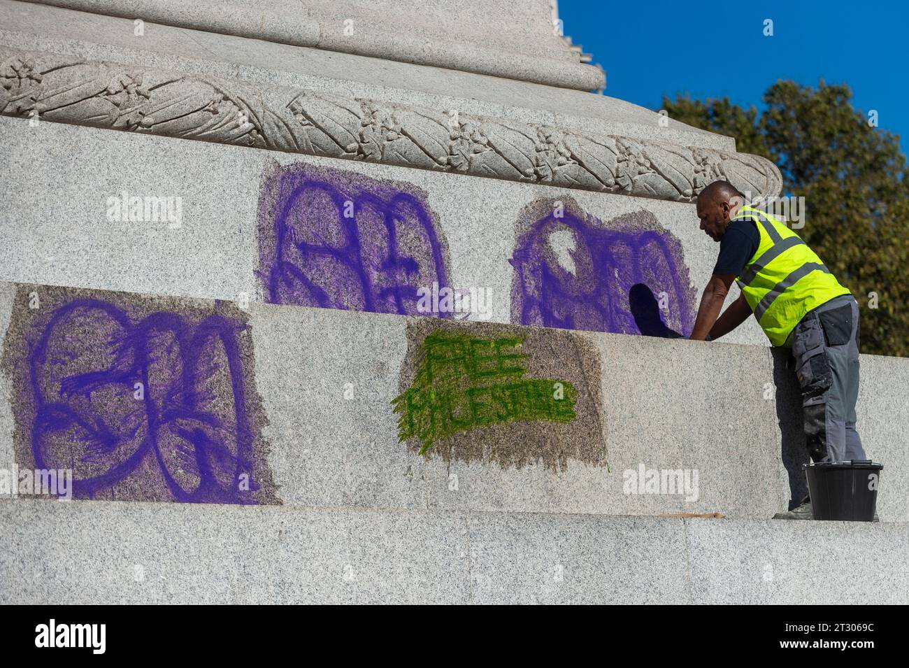 Columnation hi-res stock photography and images - Alamy