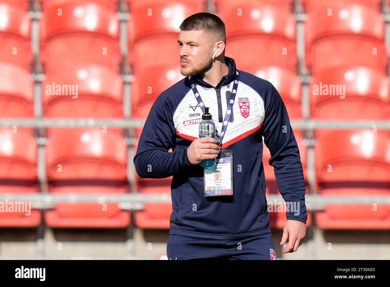Danny Walker #14 of England inspects the pitch before the Rugby League ...