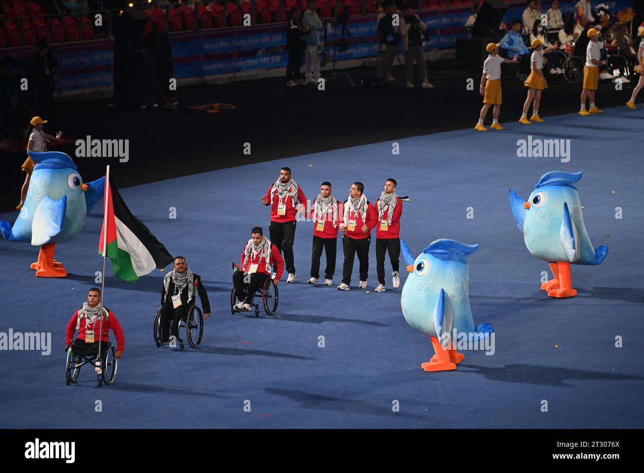 Hangzhou. 22nd Oct, 2023. Delegation of Palestine parade into the ...