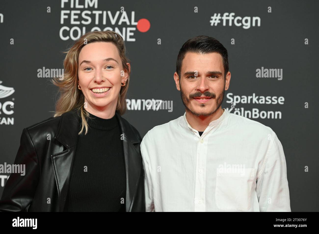 Schauspieler Riccarda Richter und Gioele Viola, l-r, kommt zum ...