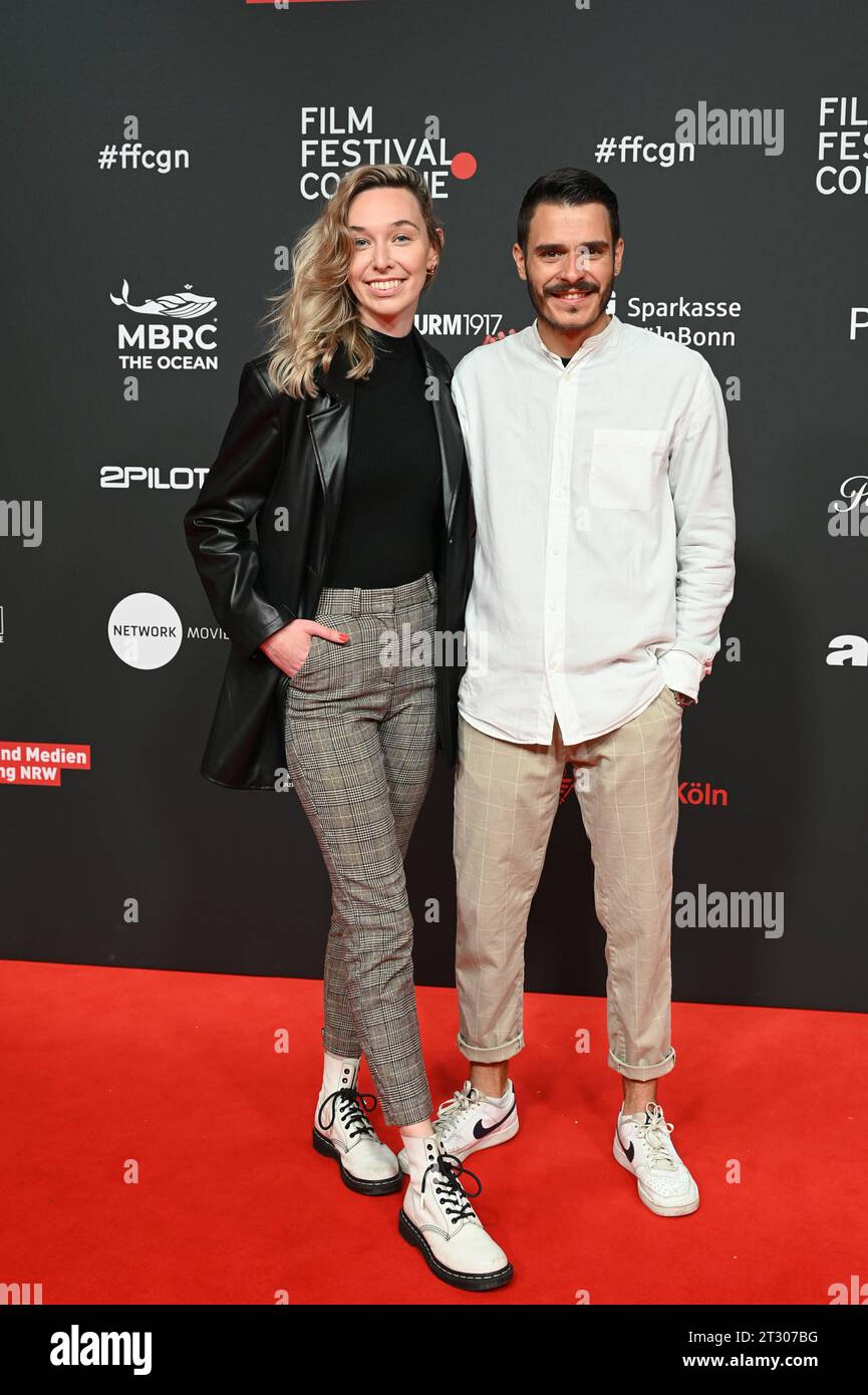 Viola l hi-res stock photography and images - Alamy