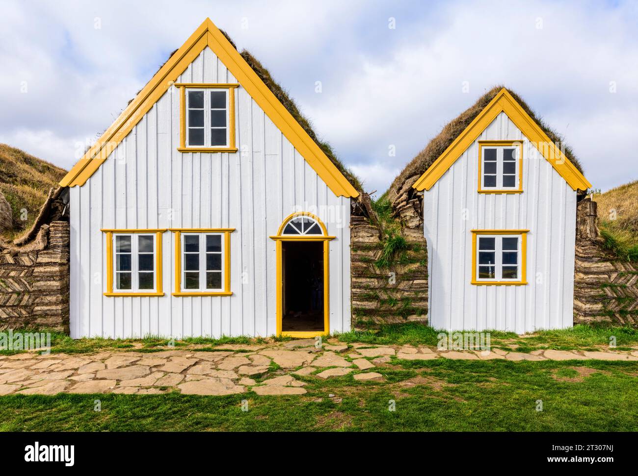Turf farmhouse iceland hi-res stock photography and images - Alamy
