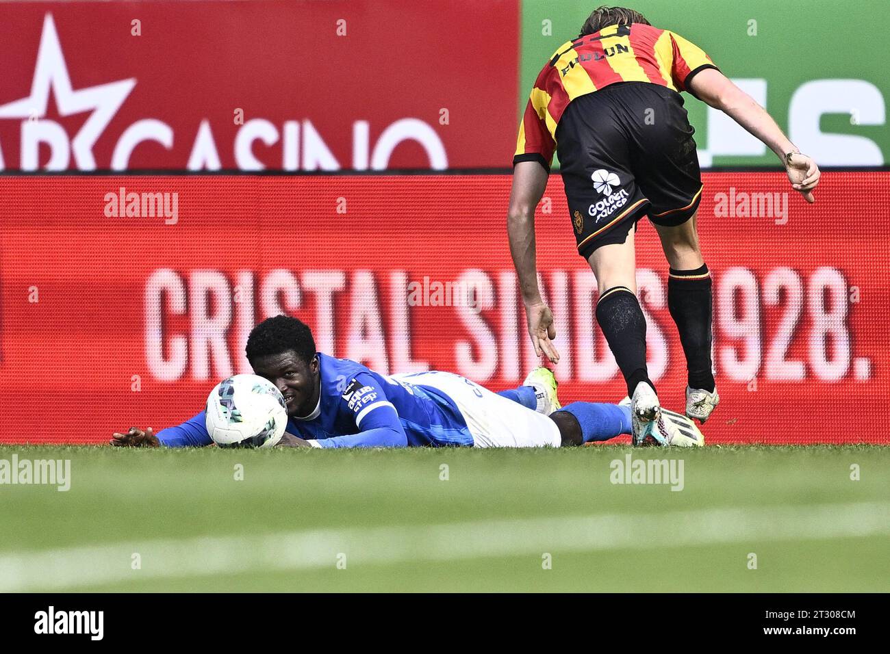 Genk, Belgium. 22nd Oct, 2023. Genk's Christopher Bonsu Baah and ...