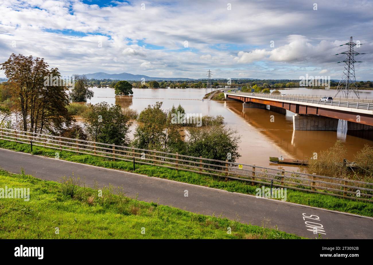 River severn flood hi-res stock photography and images - Alamy