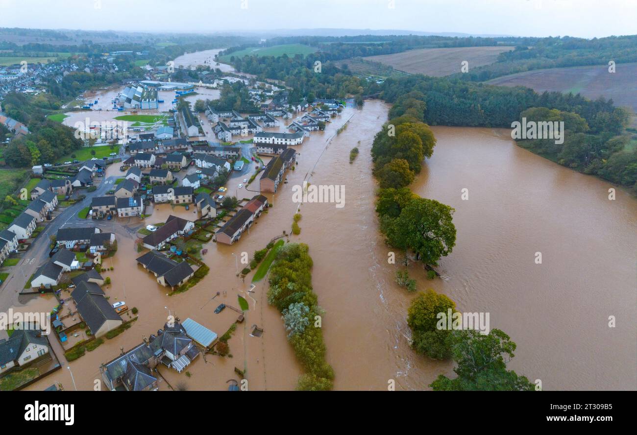 Aerial view of flooded housing and streets in Brechin after the River ...