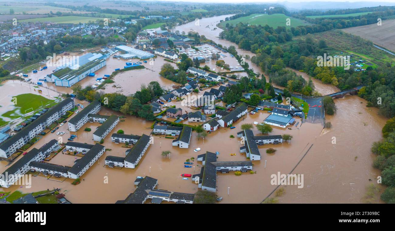 Aerial view of flooded housing and streets in Brechin after the River ...