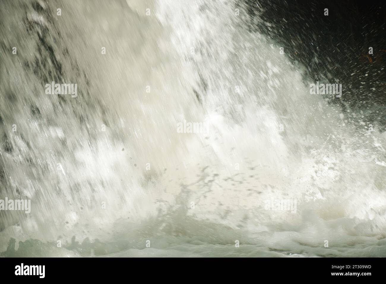 Water falling on river pass hi-res stock photography and images - Alamy