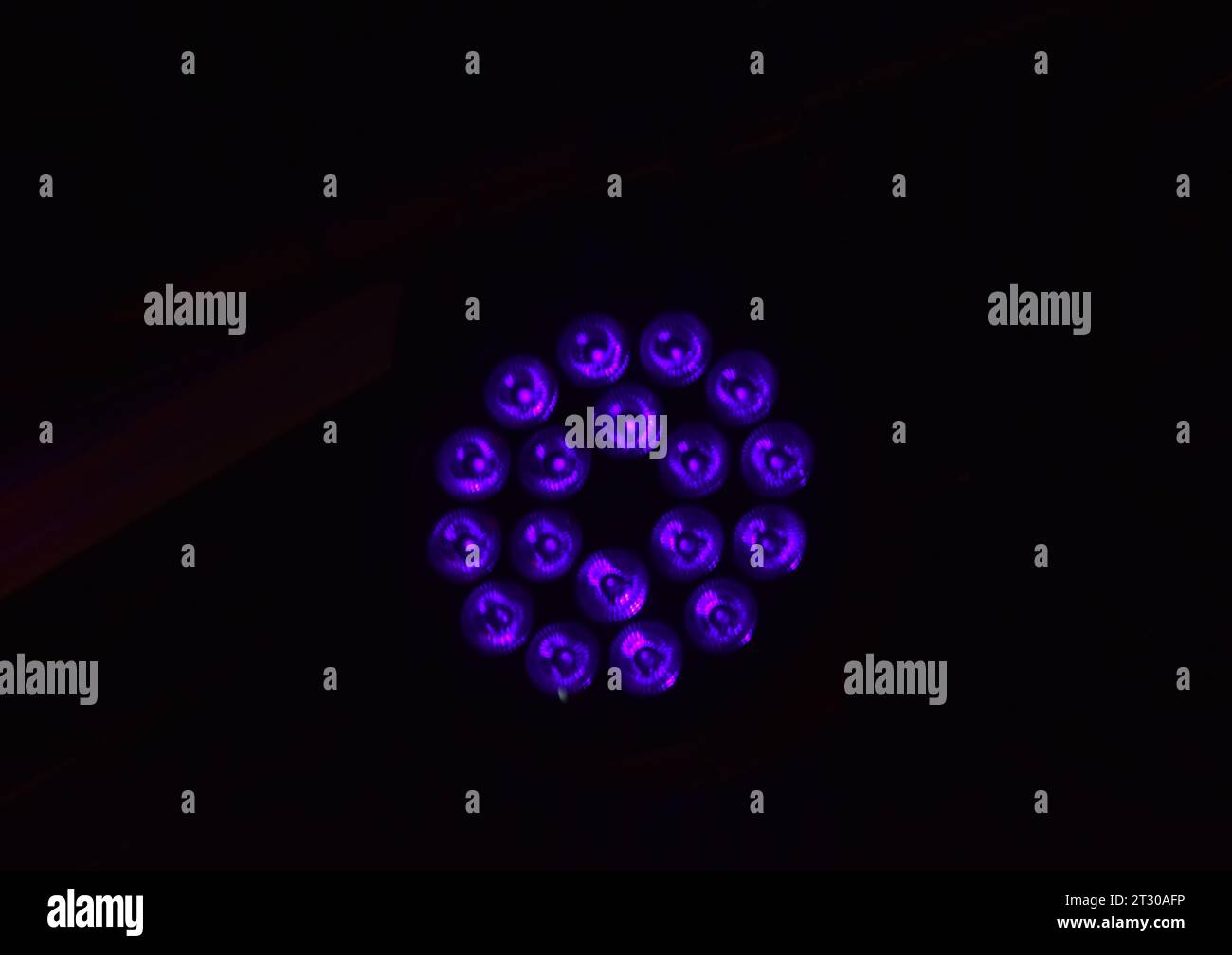 purple light on black background Stock Photo - Alamy