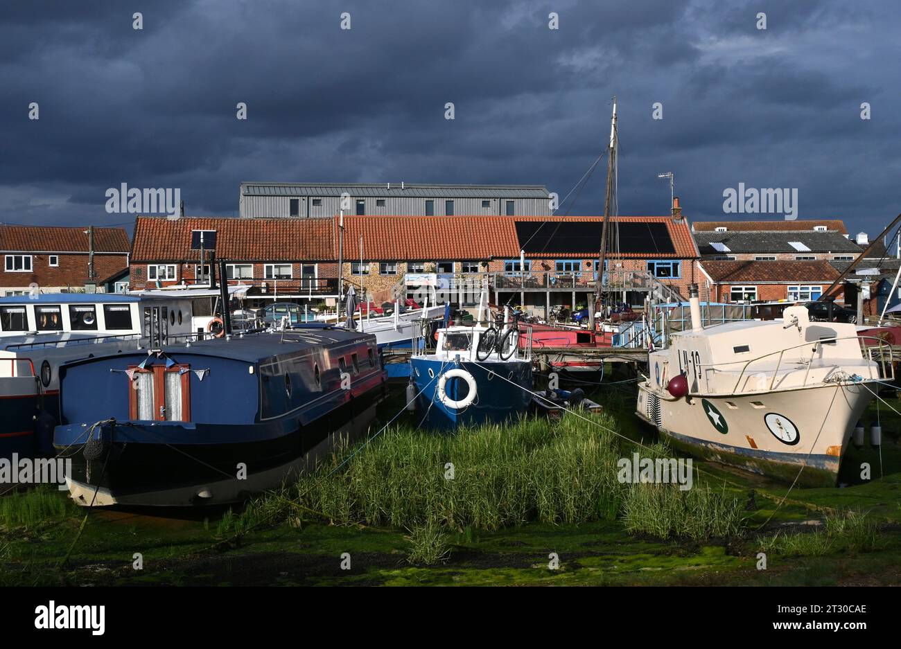 quayside boats, woodbridge, suffolk Stock Photo - Alamy