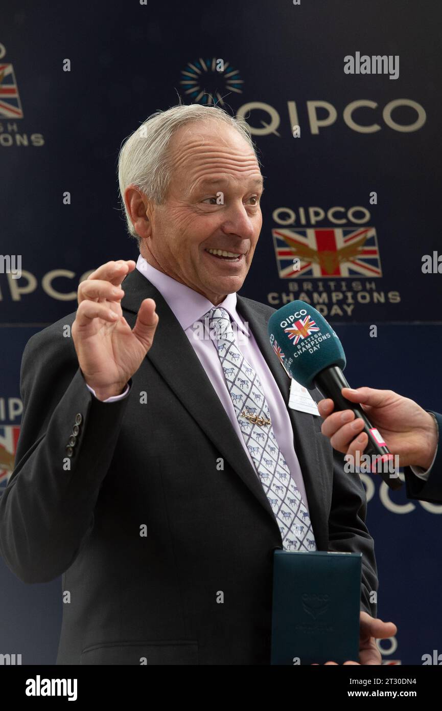 Ascot, Berkshire, UK. 21st October, 2023. American jockey Steve Cauthen ...
