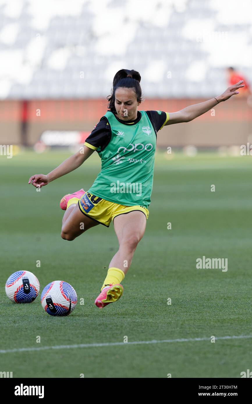 Sydney, Australia. 22nd Oct, 2023. Emma Main of Wellington Phoenix ...