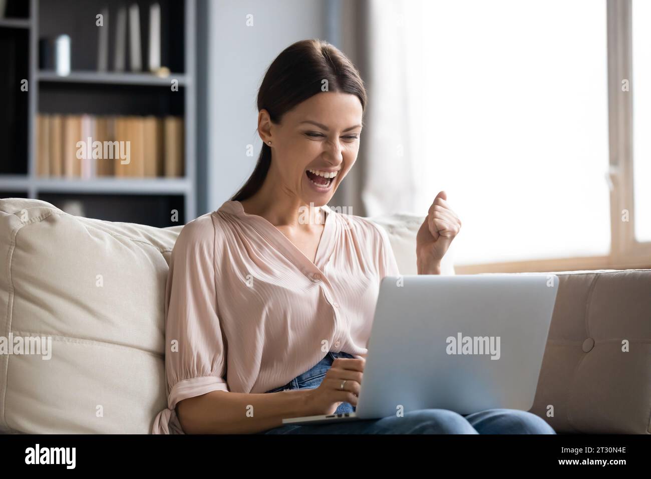 Received e mail hi-res stock photography and images - Alamy