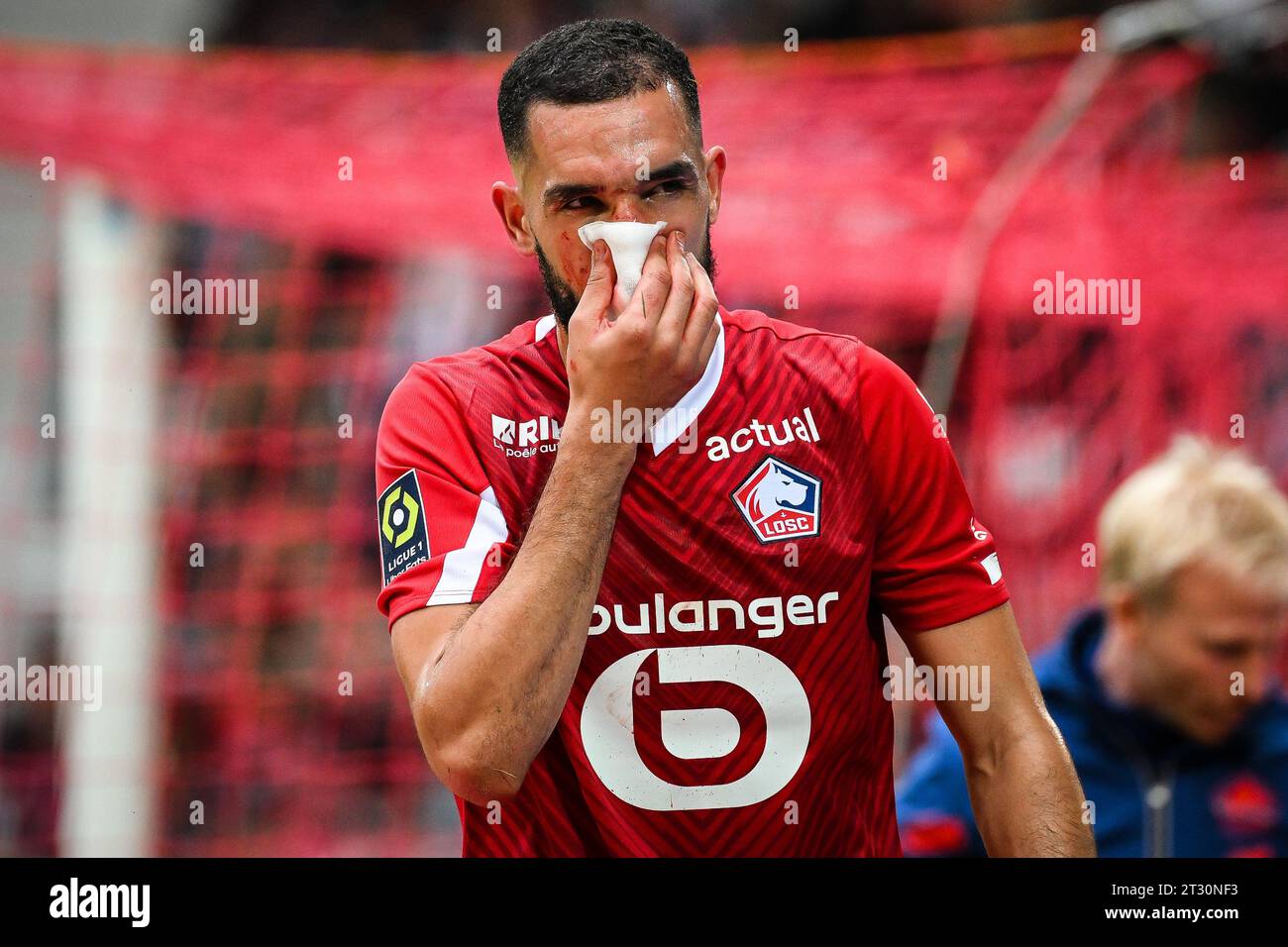 Nabil BENTALEB of Lille looks injured during the French championship ...