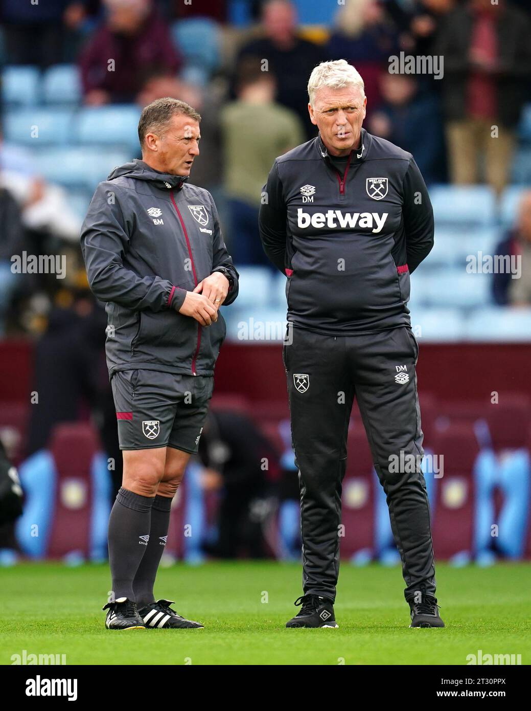 West Ham United assistant manager Billy McKinlay (left) and manager ...