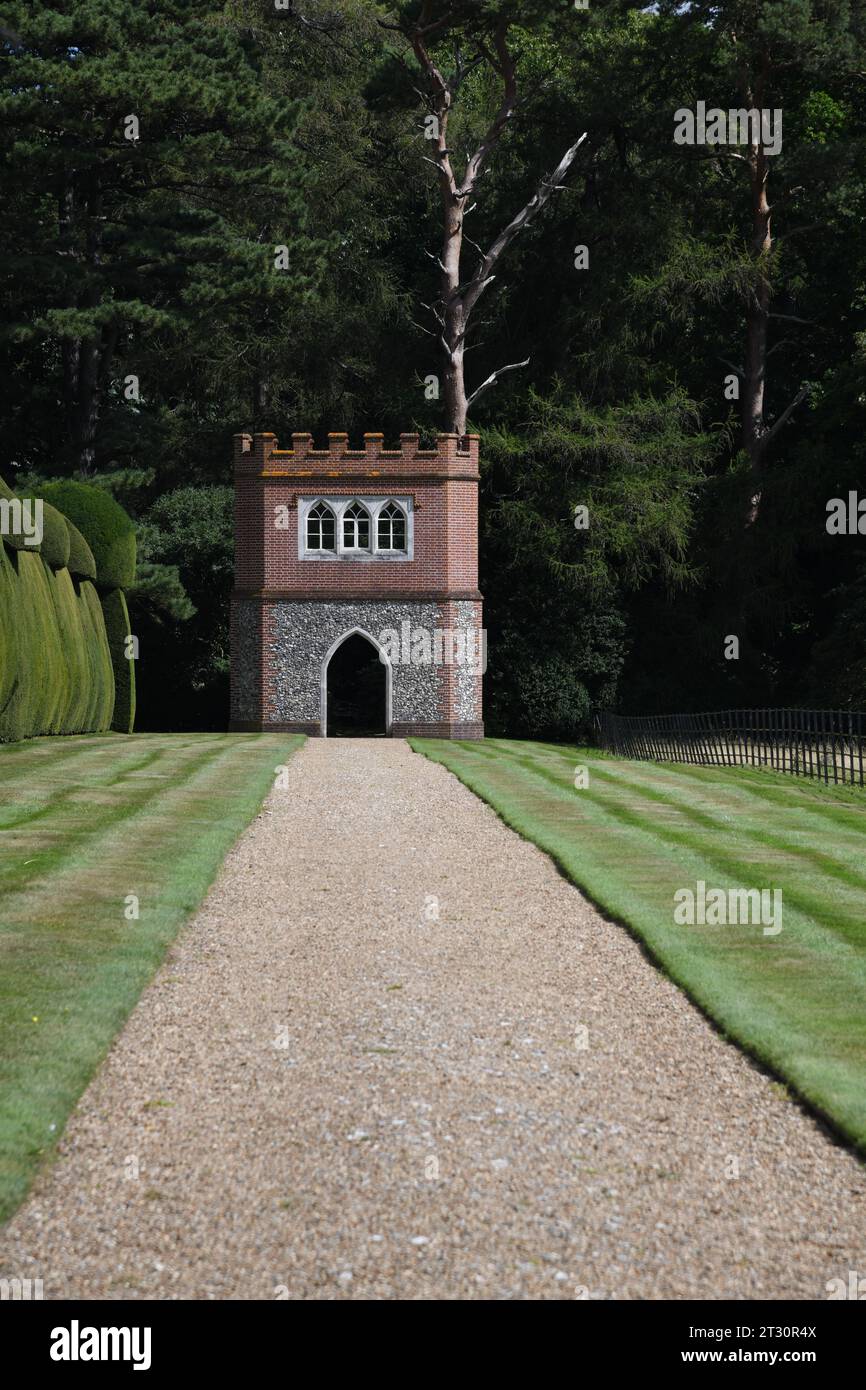 Modern folly hi-res stock photography and images - Alamy