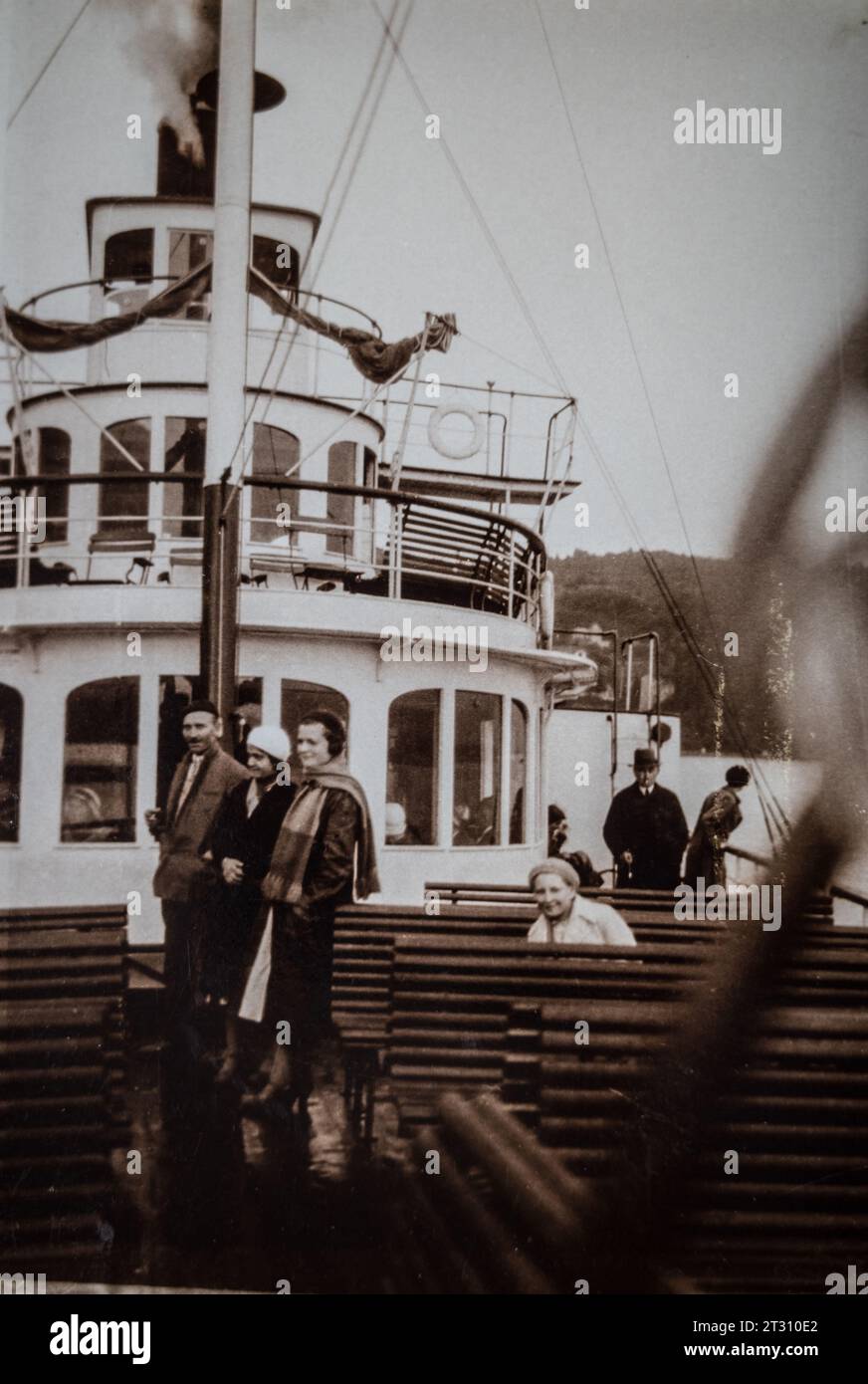 Passengers on a ferry lake vintage hi-res stock photography and images ...