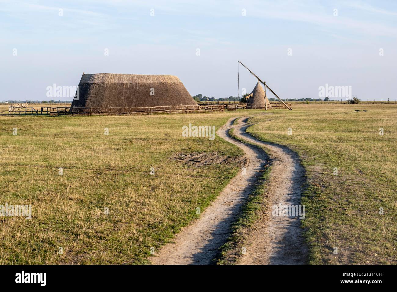 Puszta with draw well and stables, Dunapataj, Hungary, Europe Stock ...
