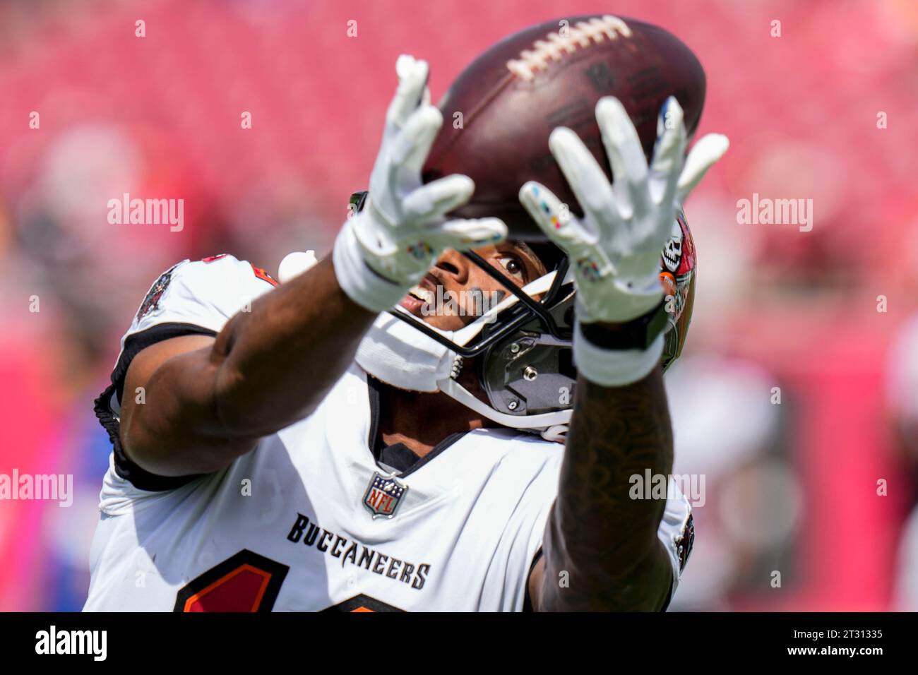Tampa Bay Buccaneers wide receiver Trey Palmer (10) warms up before an ...