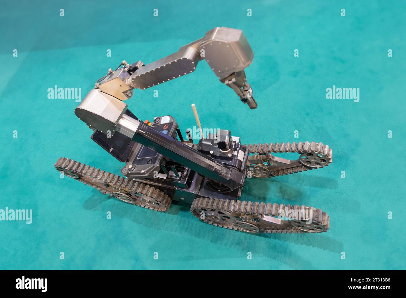 Robotic arm performing a task Stock Photo - Alamy