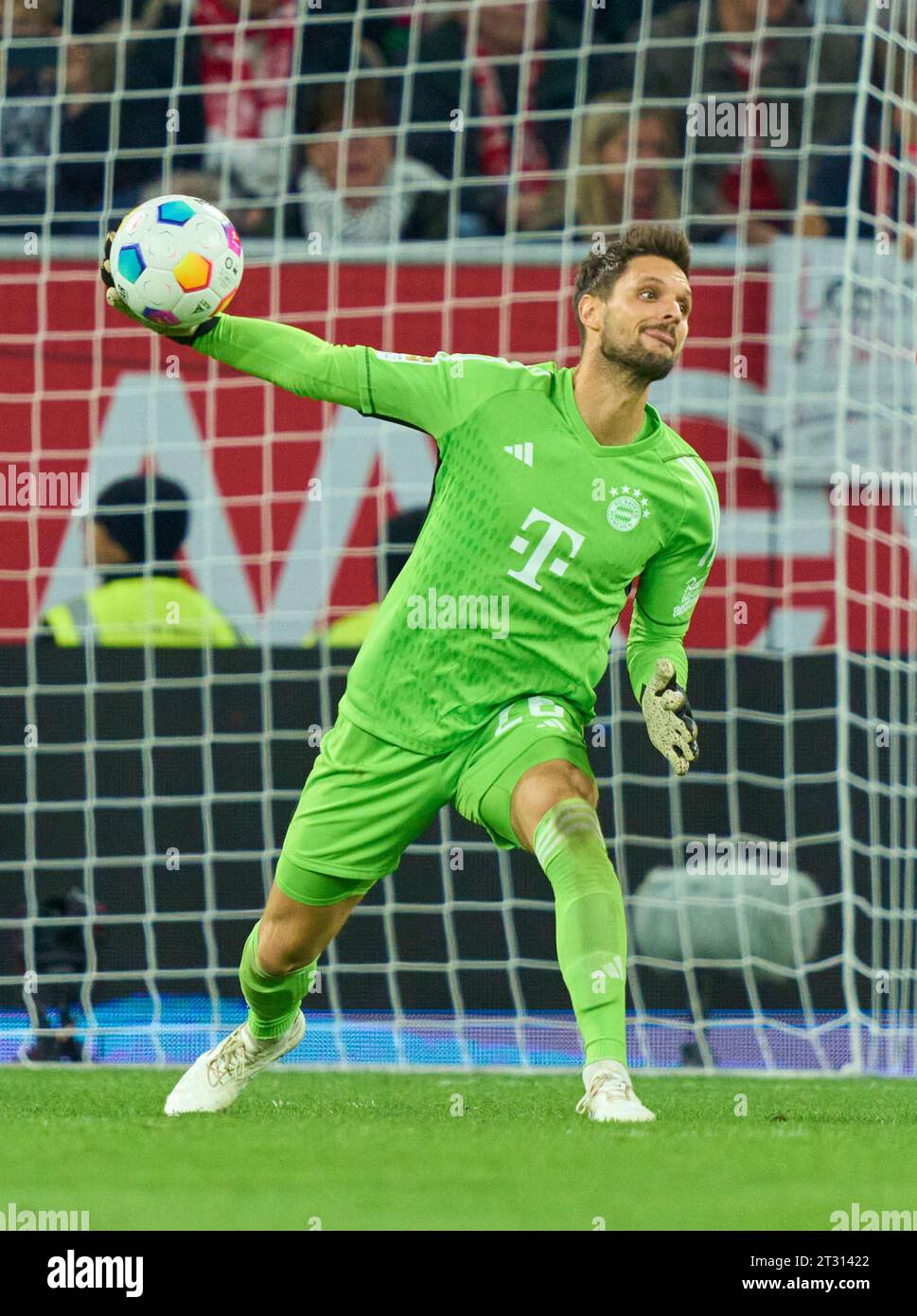 Sven ULREICH, FCB 26 goalkeeper, in the match 1. FSV MAINZ 05 - FC ...