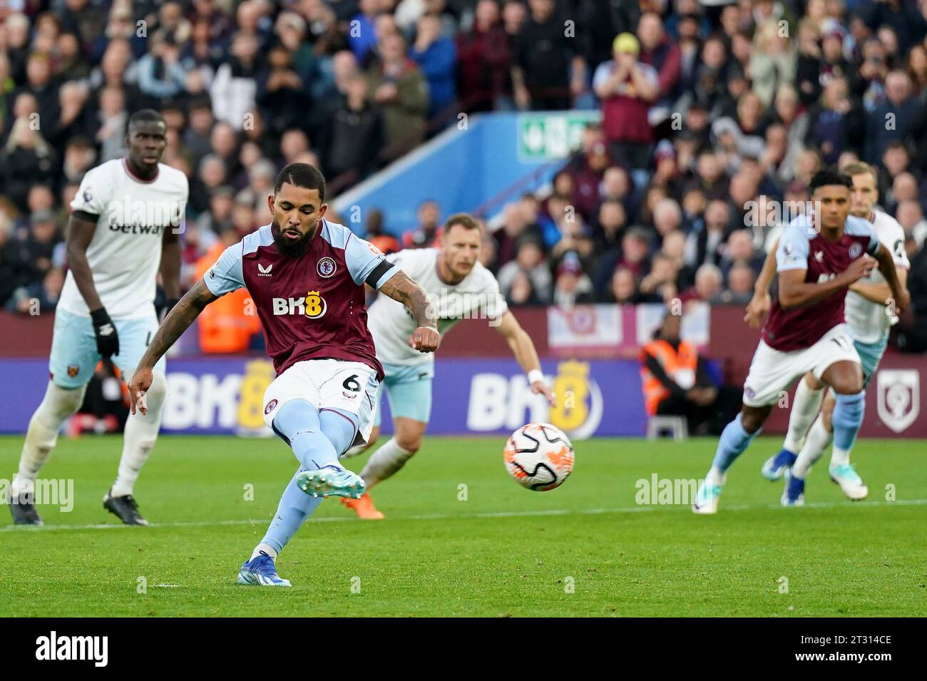 Aston Villa's Douglas Luiz scores their side's second goal of the game ...