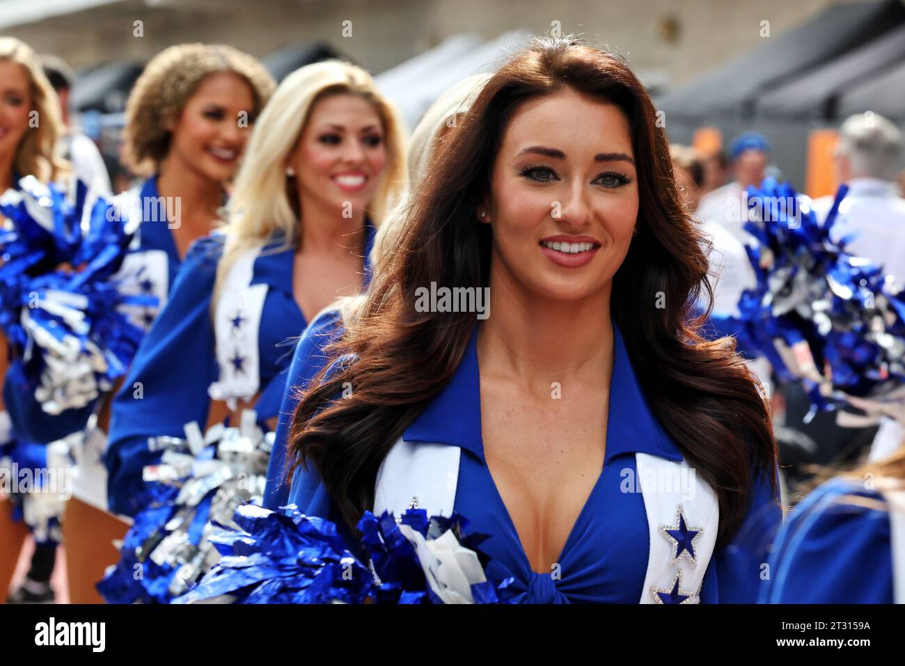 2023 dallas cowboys cheerleaders hi-res stock photography and images ...