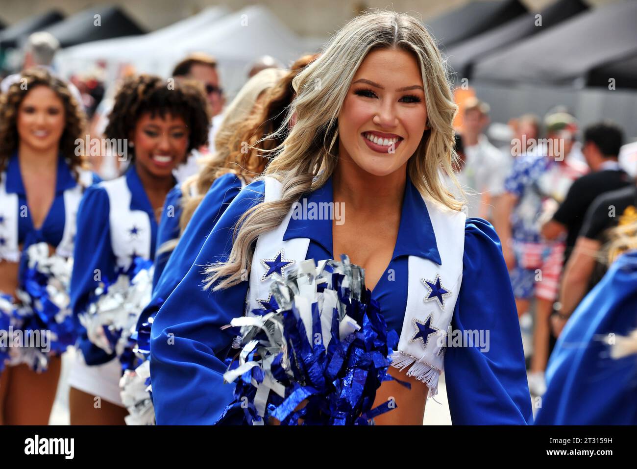 2023 dallas cowboys cheerleaders hi-res stock photography and images ...
