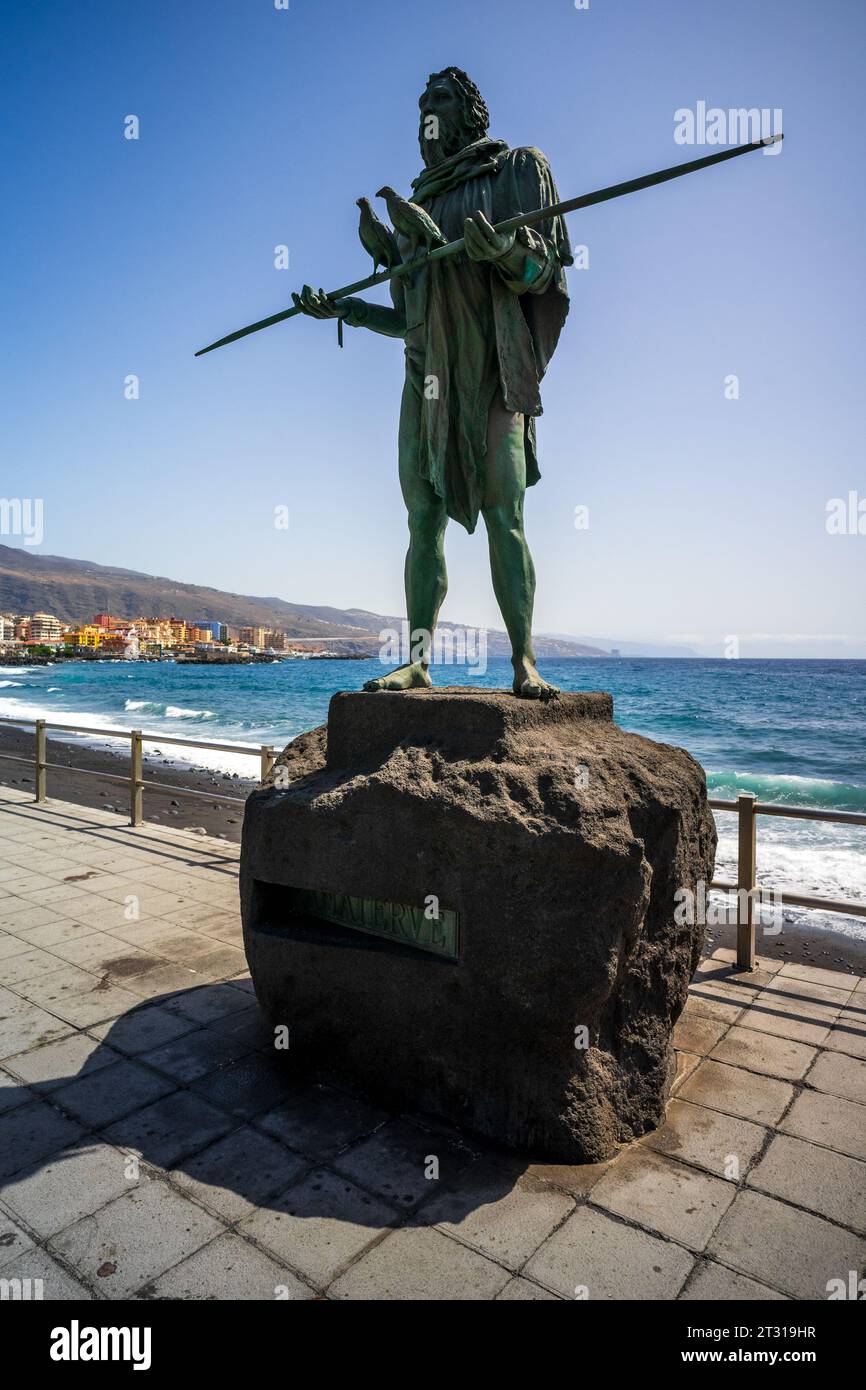 Guanche statue canaries hi-res stock photography and images - Alamy