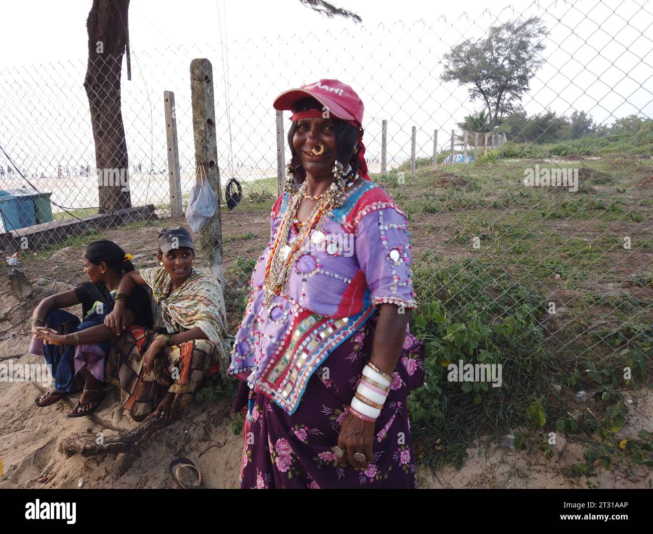 An Indian gypsy hawker woman on Cavelossim beach in Indian state of Goa ...
