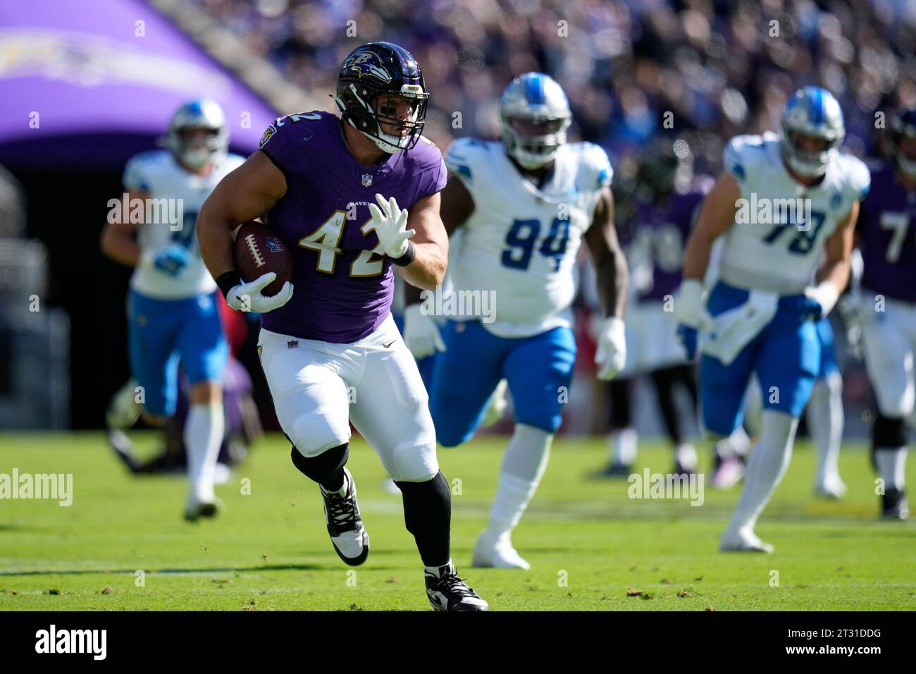 Baltimore Ravens fullback Patrick Ricard (42) pulls away from the ...