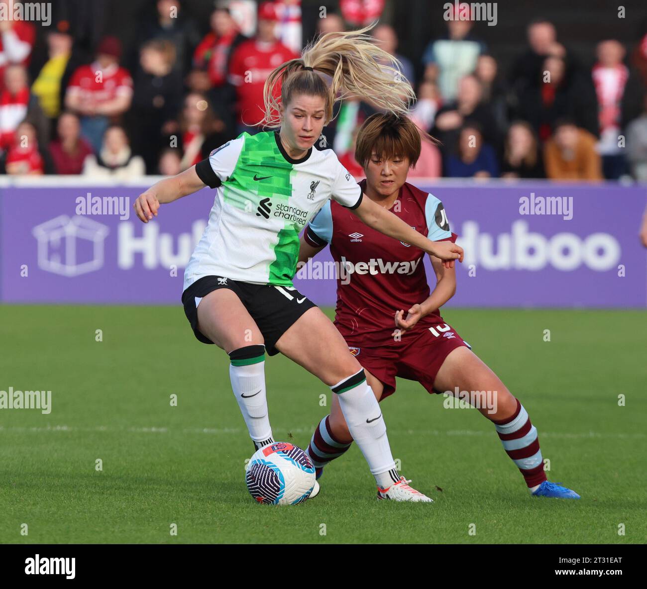 Dagenham, UK. 22nd Oct, 2023. Marie Hobinger of Liverpool Women holds ...