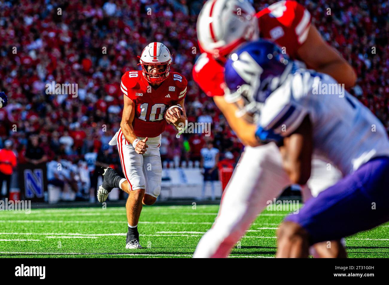 Lincoln, NE. U.S. 21st Oct, 2023. Nebraska Cornhuskers quarterback ...