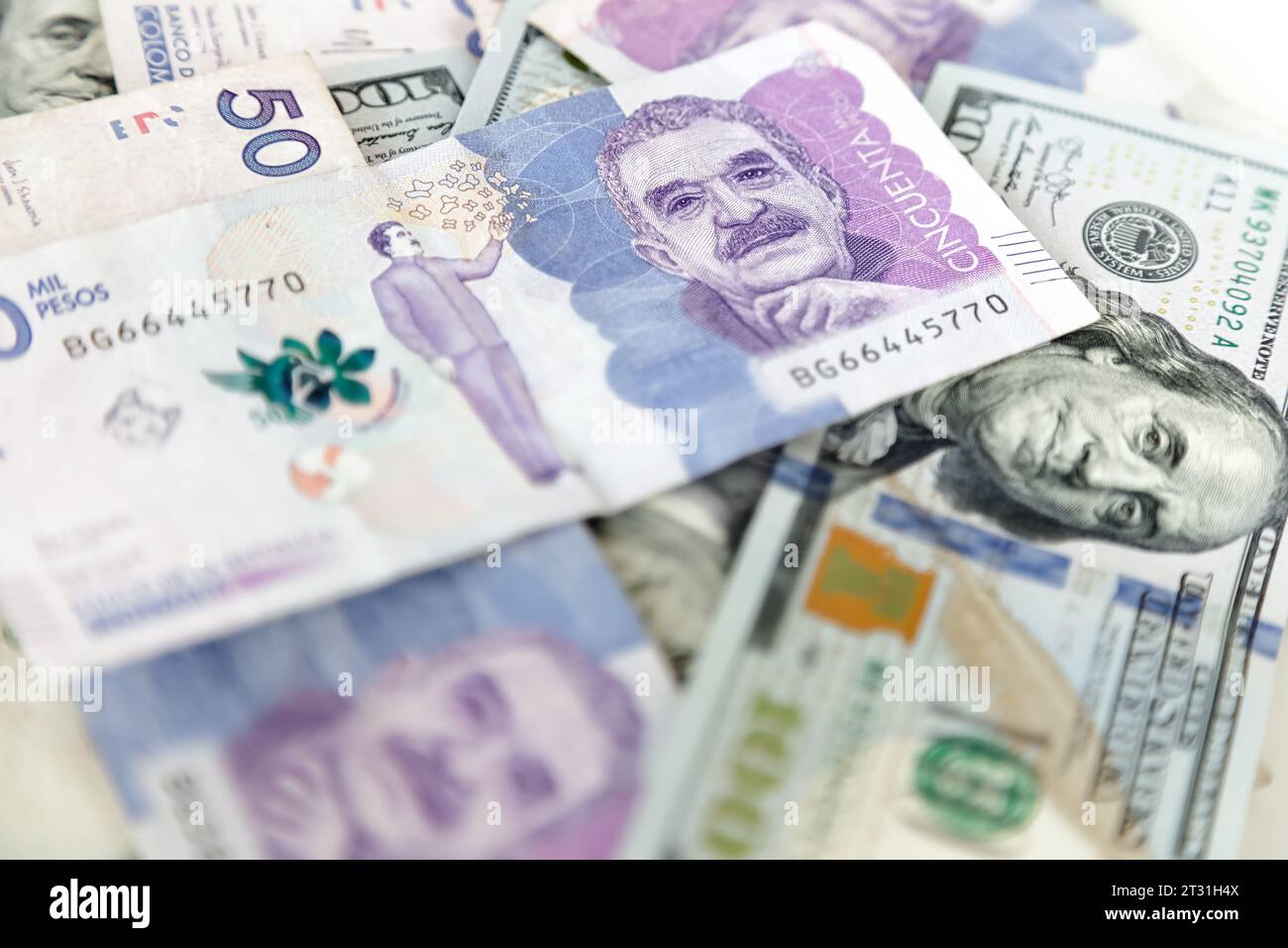 Five thousand dollar bill hi-res stock photography and images - Alamy