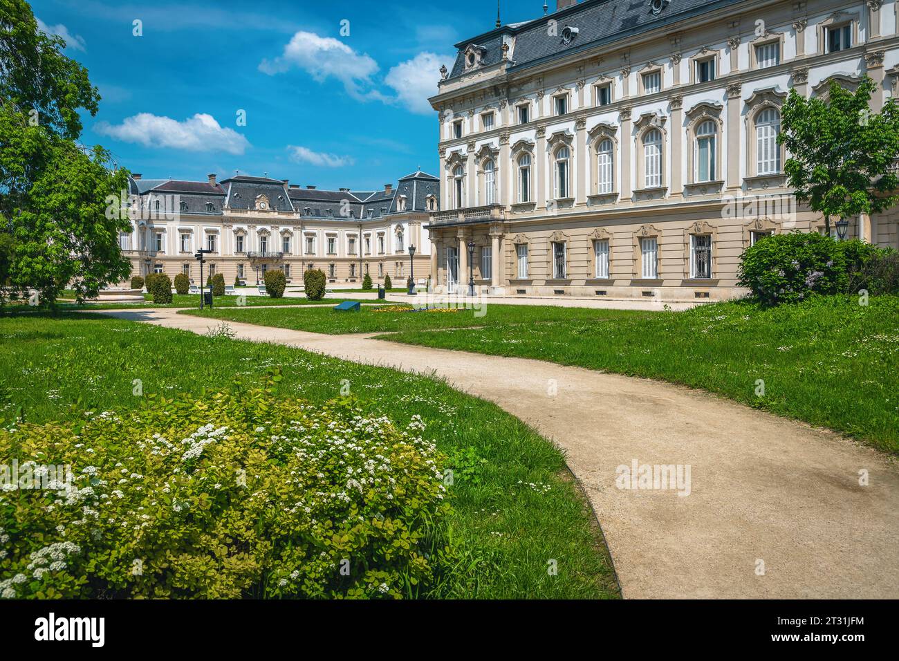 Amazing ornamental garden and spectacular walkways in the courtyard of ...