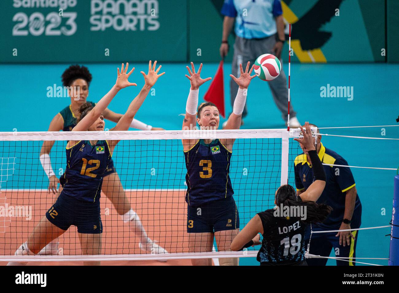 Santiago, Chile. 22nd Oct, 2023. Diving held at the Movistar Arena in ...